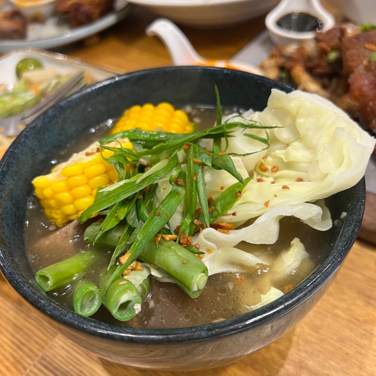 Kuya J – Cebu – JayMoyLovesFood – I find things to eat and I eat them